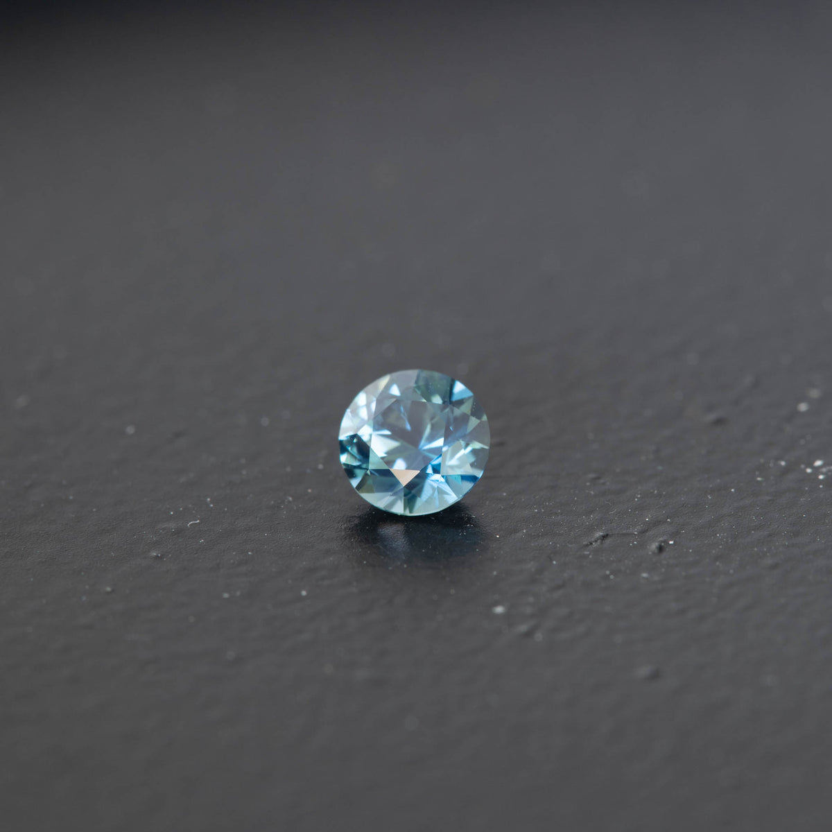 Blue Brilliant Sapphire 0.39ct [S.B.BR.1746] — Bradley Gems