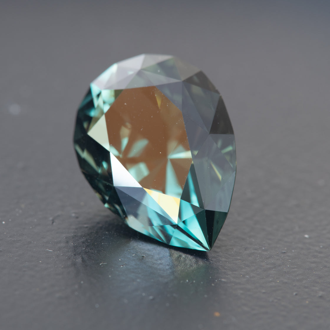 Champagne — Bradley Gems